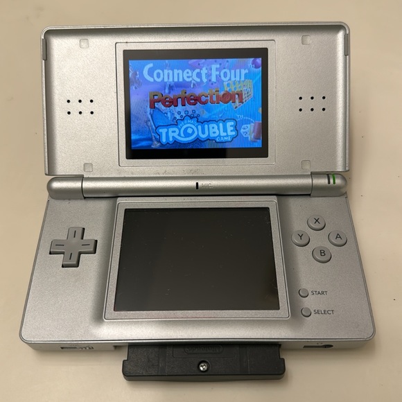 Nintendo | Video Games & Consoles | Nintendo Ds Lite Bundle | Poshmark